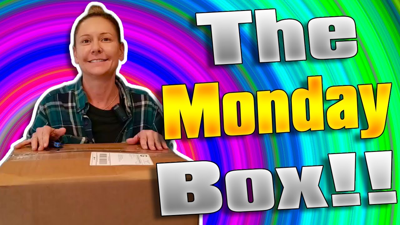 The Queen's Monday Box!! - YouTube