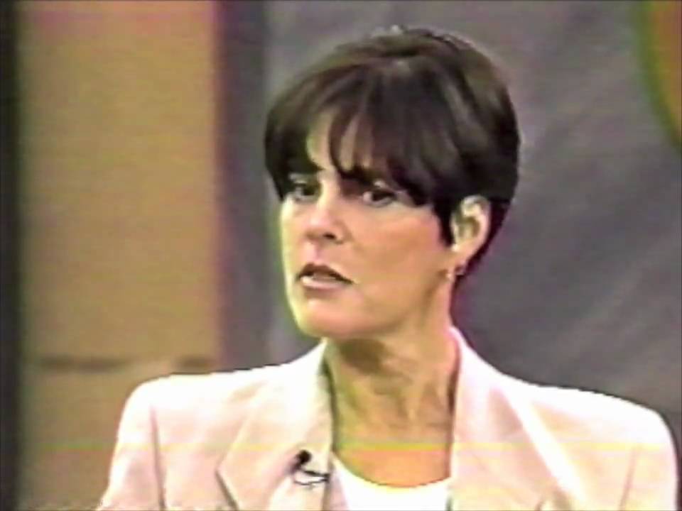 Ali Macgraw Gray Hair
