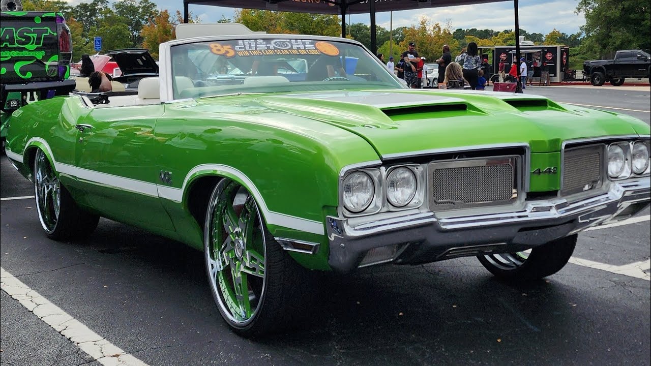 donkmaster giveaway car looks hella good in person Get those tickets 🎟 ...