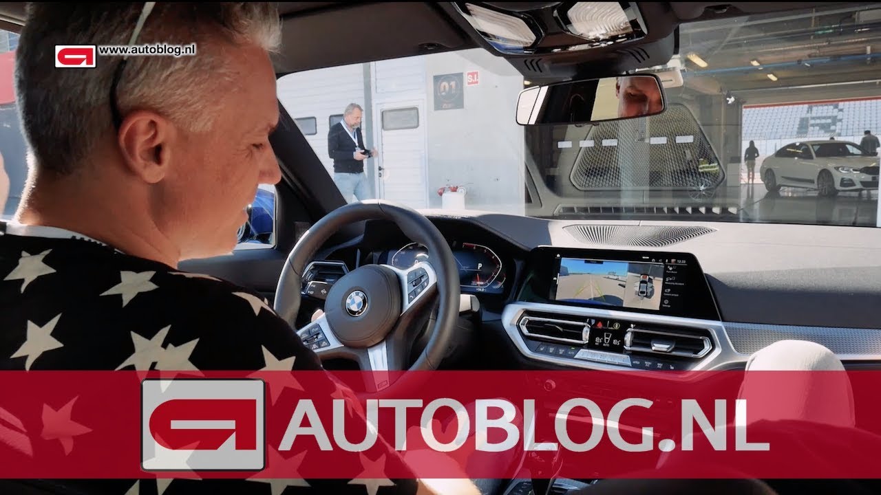 De BMW reversing assistant rijdt voor jou achteruit - YouTube