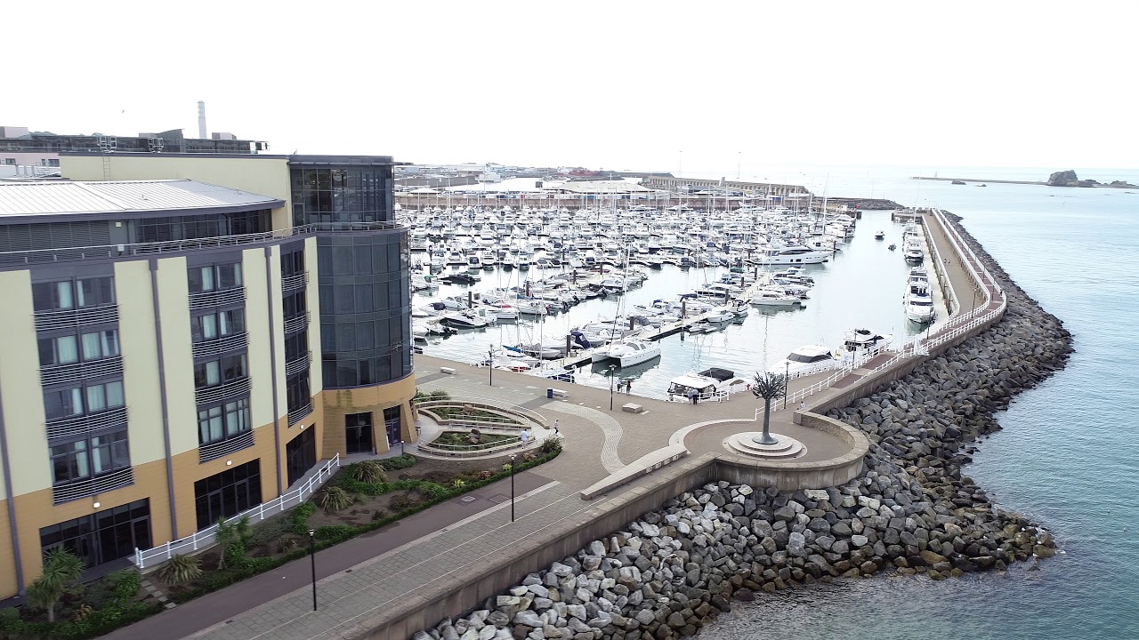 Radisson Blu Jersey - YouTube