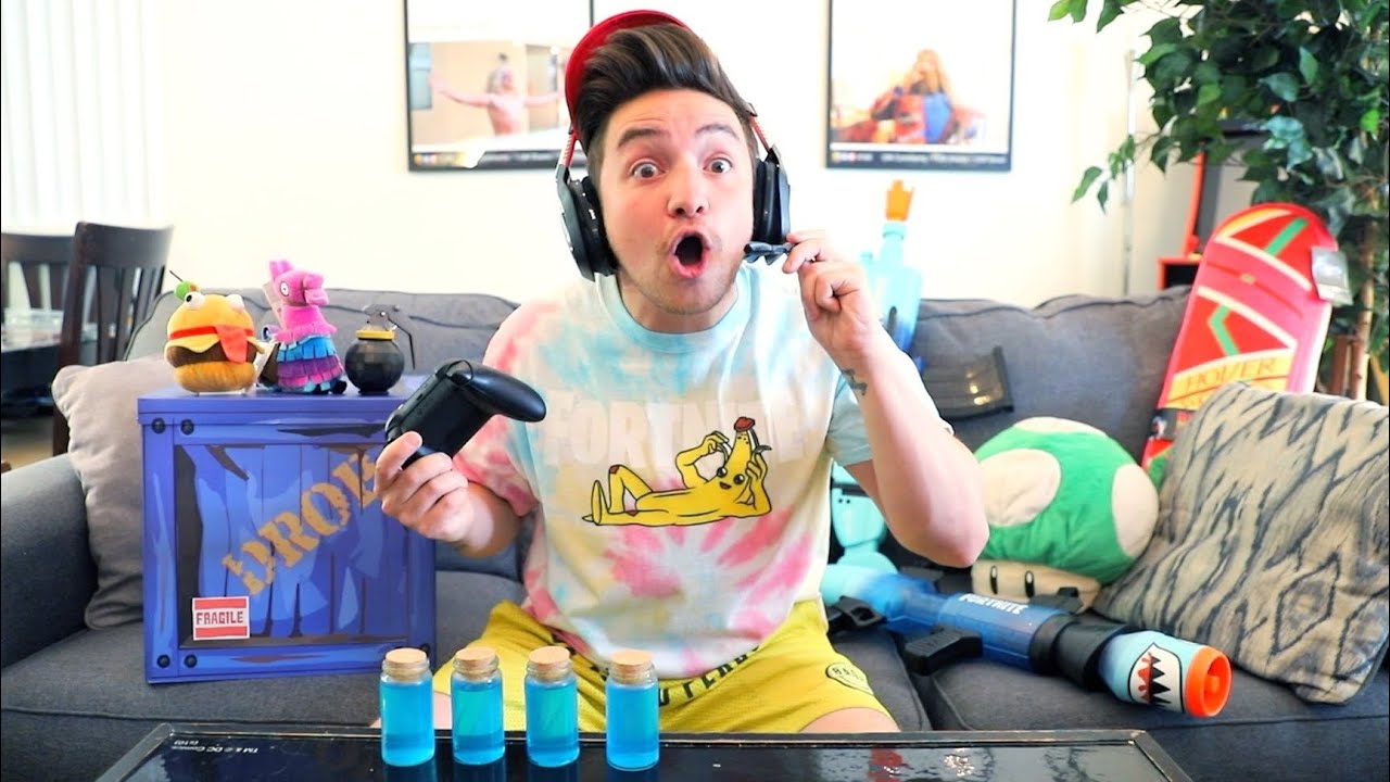LITERALLY EVERY KID WHO PLAYS FORTNITE - YouTube