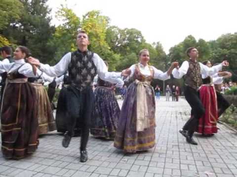 HKC Bunjevačko kolo - Subotica - YouTube