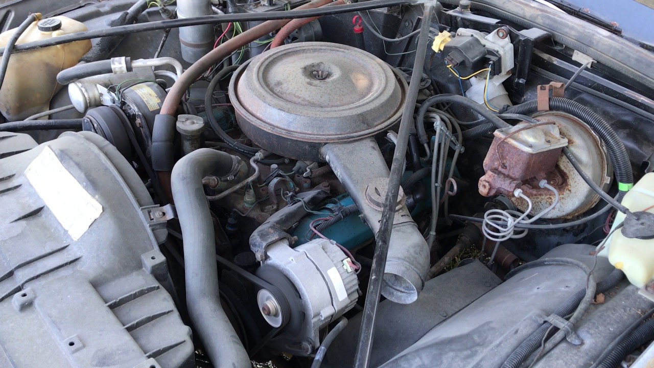 1977 Oldsmobile 350 Rocket Idling - YouTube