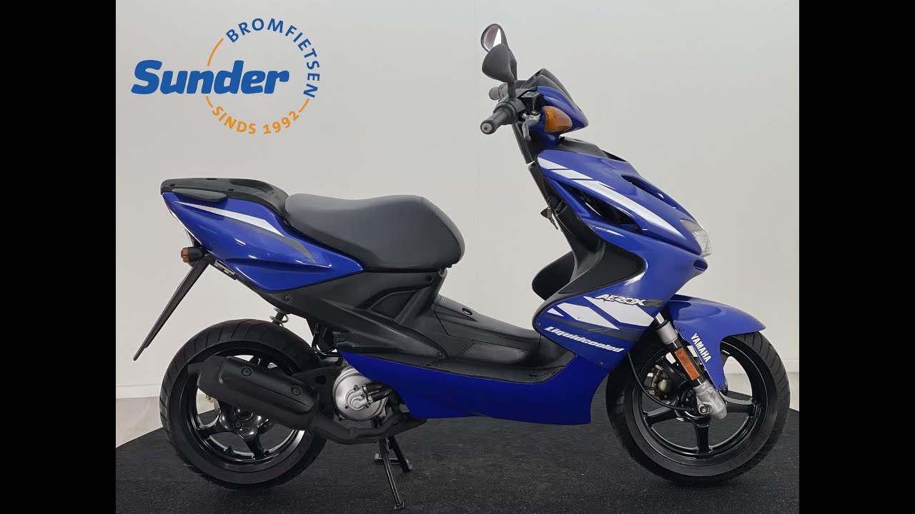 Yamaha Aerox R Blauw bj: 2003 met 13000 km volledig originele Aerox ...