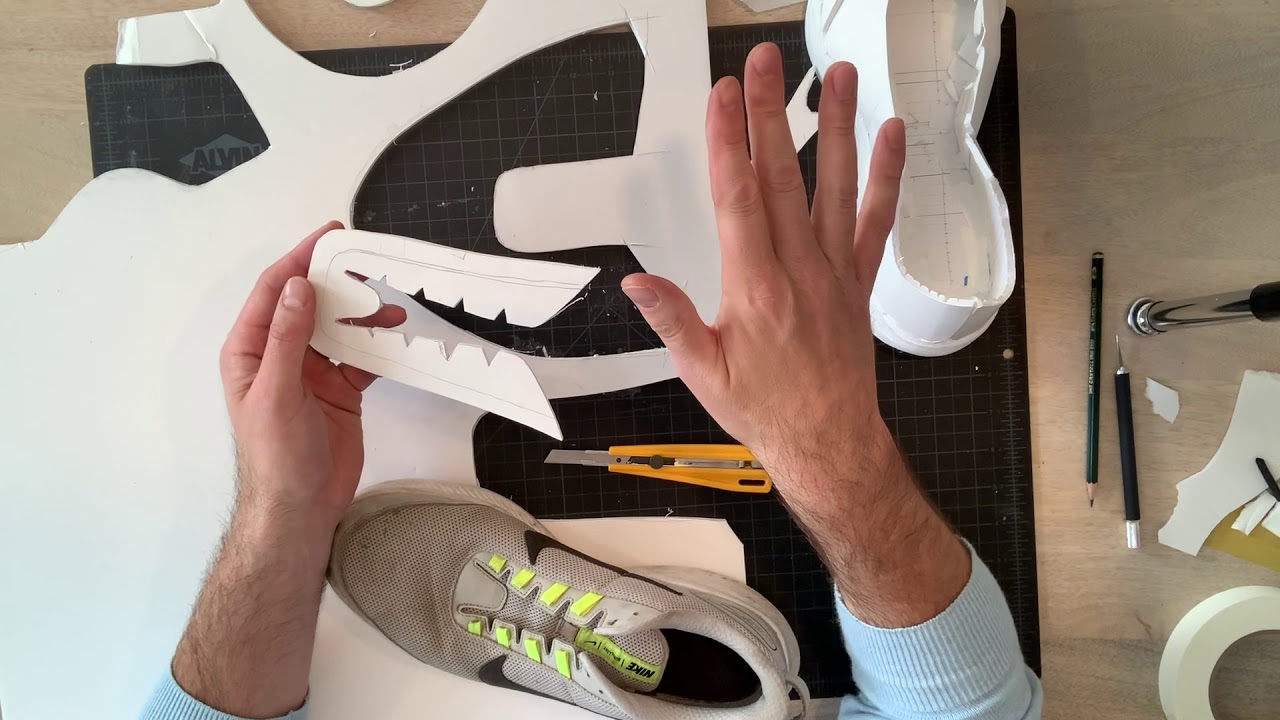 Foam Core Shoe, Stage 3, part 1 - YouTube