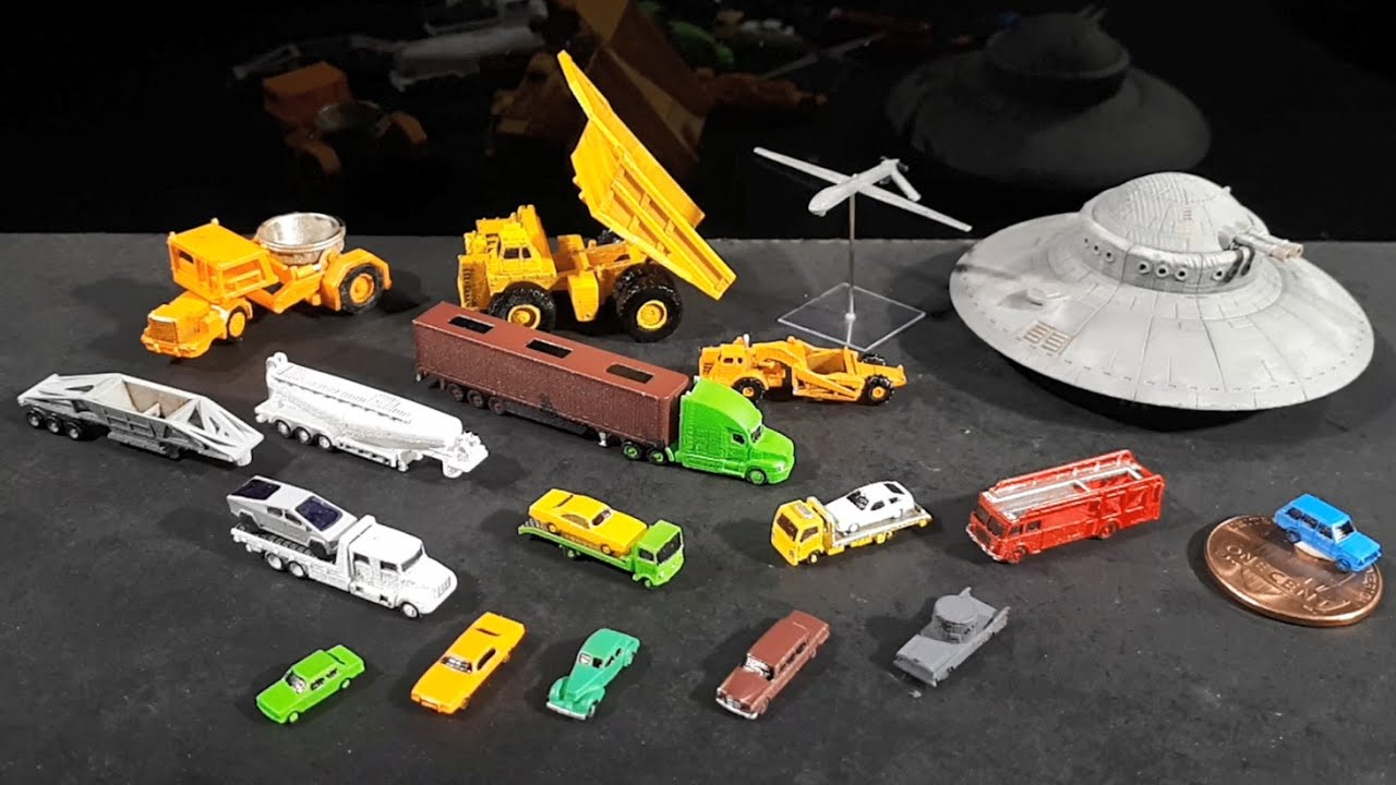 1/400 vehicle mix #3: cars, transporters, slag carrier, Moaz, Cat797 ...