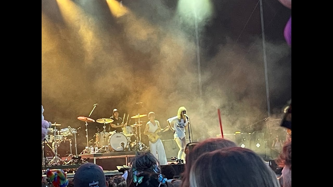 Paramore - Bonnaroo Music + Arts Festival - 6/18/2023 - YouTube