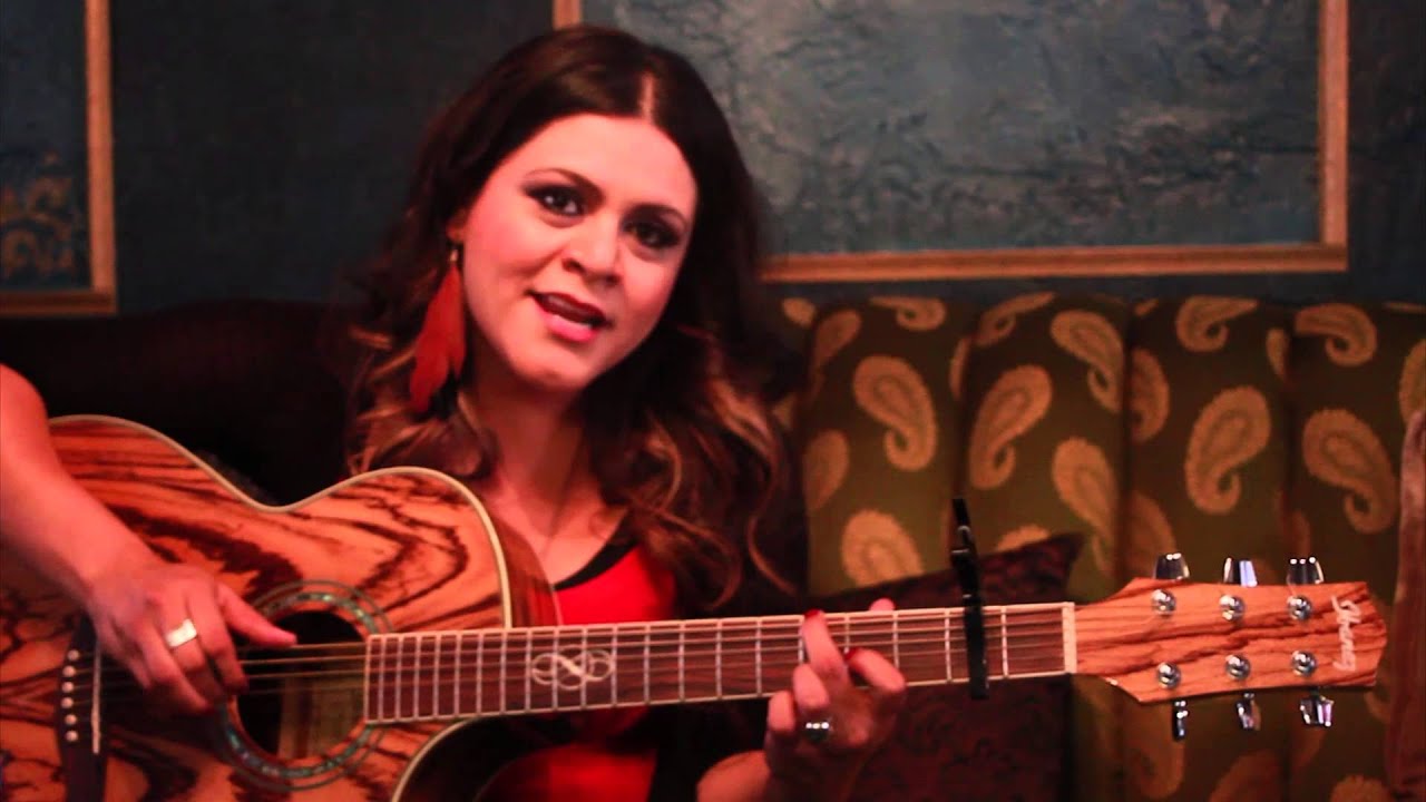 Como? Sarah Carpio (VIDEO OFICIAL) - YouTube