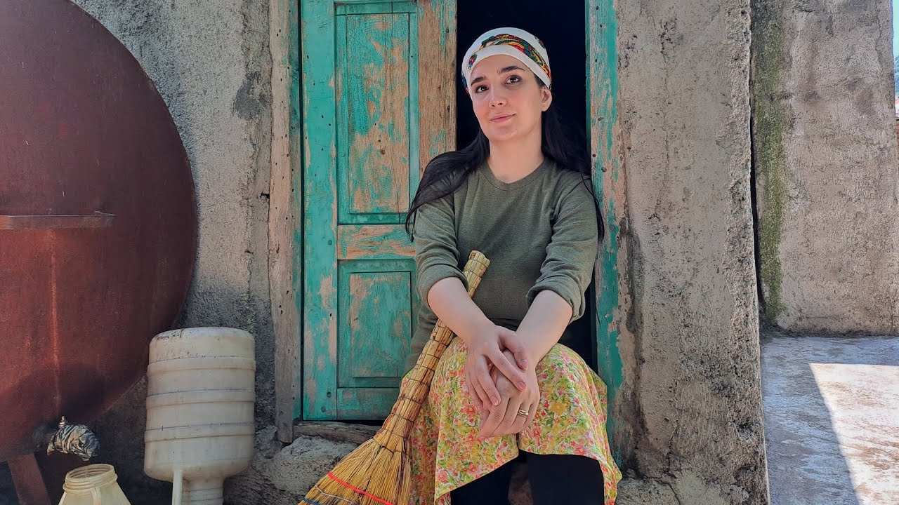 Prayers of Iranian Rural Girls | Daily Routine Of Iranian Village life🤲 ...
