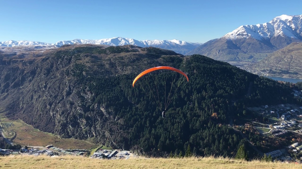 John Nasser Videos - Paragliding in Queenstown, New Zealand - YouTube