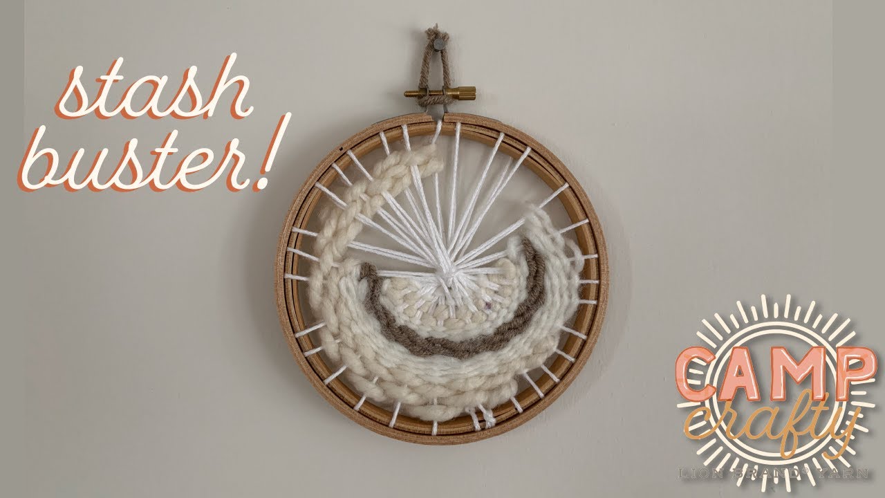 How to Make an Embroidery Hoop Loom - Camp Crafty! - YouTube