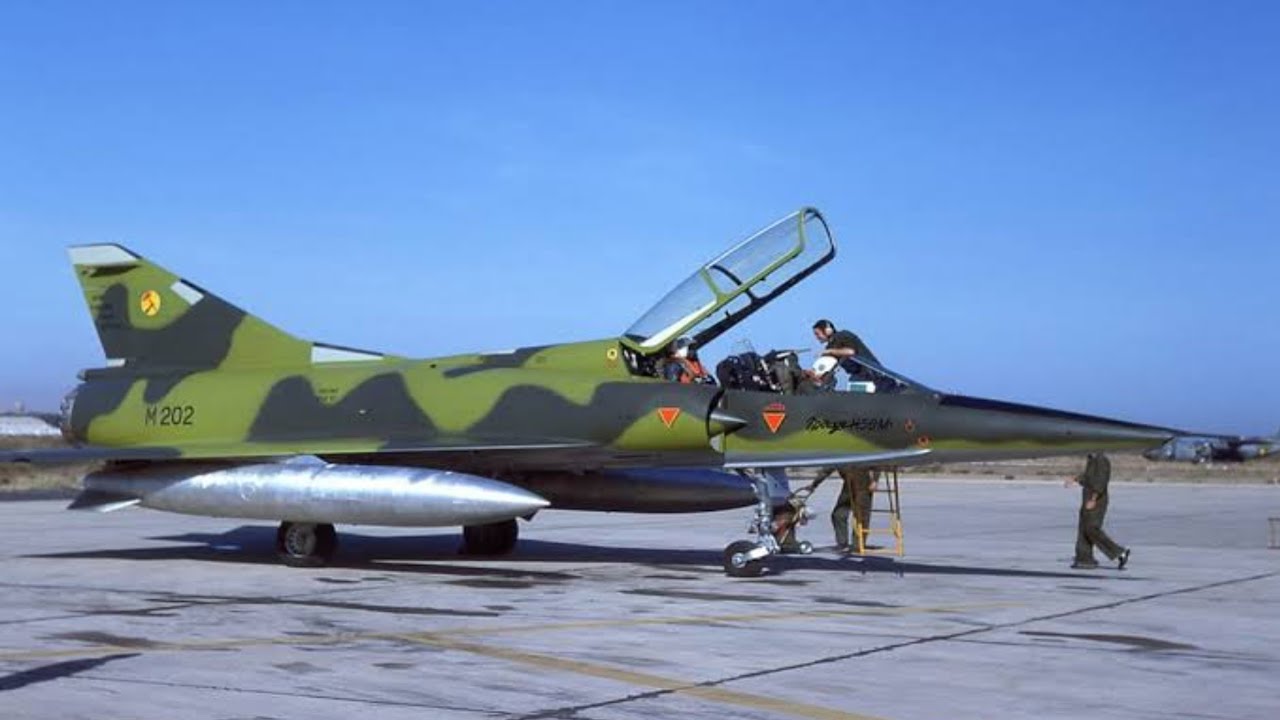 🔴 ATTAQUE OFFENSIF DES FARDC CONTRE M23 AVEC DES AVIONS DE GUERRE - YouTube