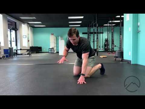 Bear Crawl Shoulder Taps - YouTube