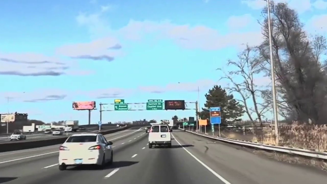 DOT signs are ‘dark' reminder of deadly traffic trend - YouTube