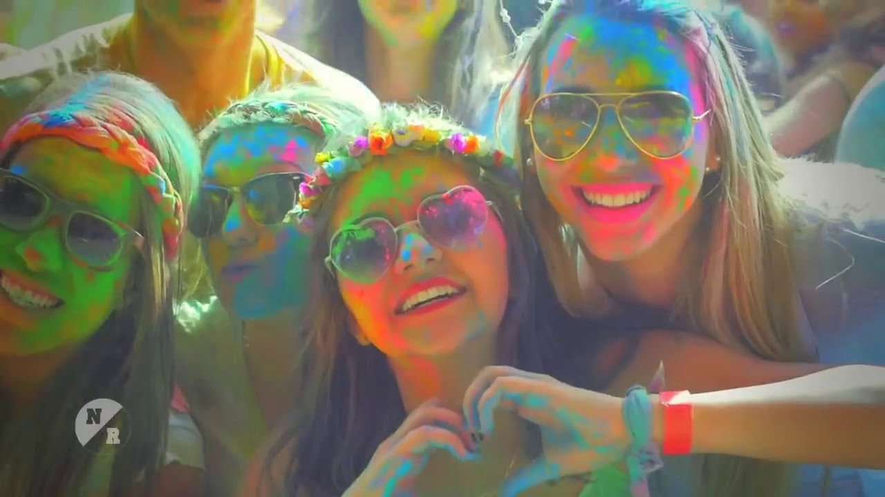 Zim Color Festival – A festa das cores - YouTube