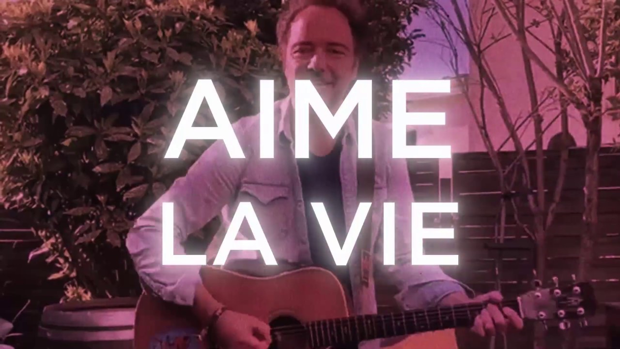 Teaser AIME LA VIE sortie single 1er Mai - YouTube Music