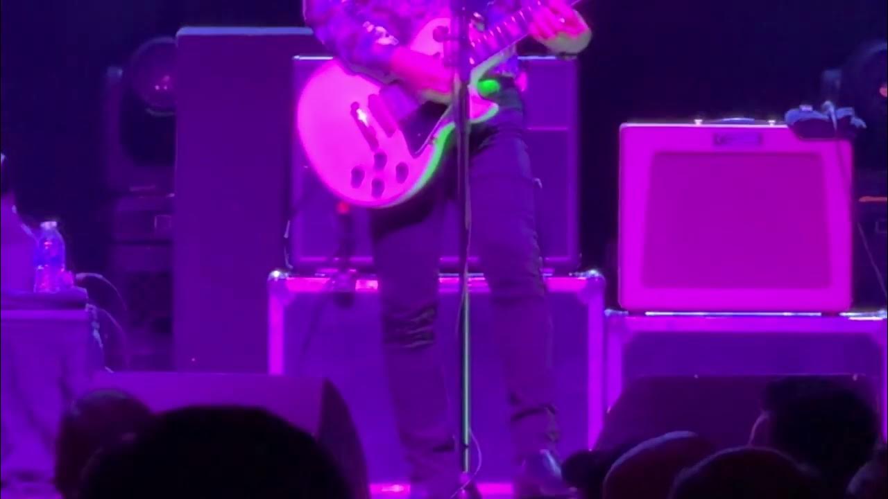 Hoodoo Gurus live in Chicago at Thalia Hall - Miss Freelove ‘69 - YouTube