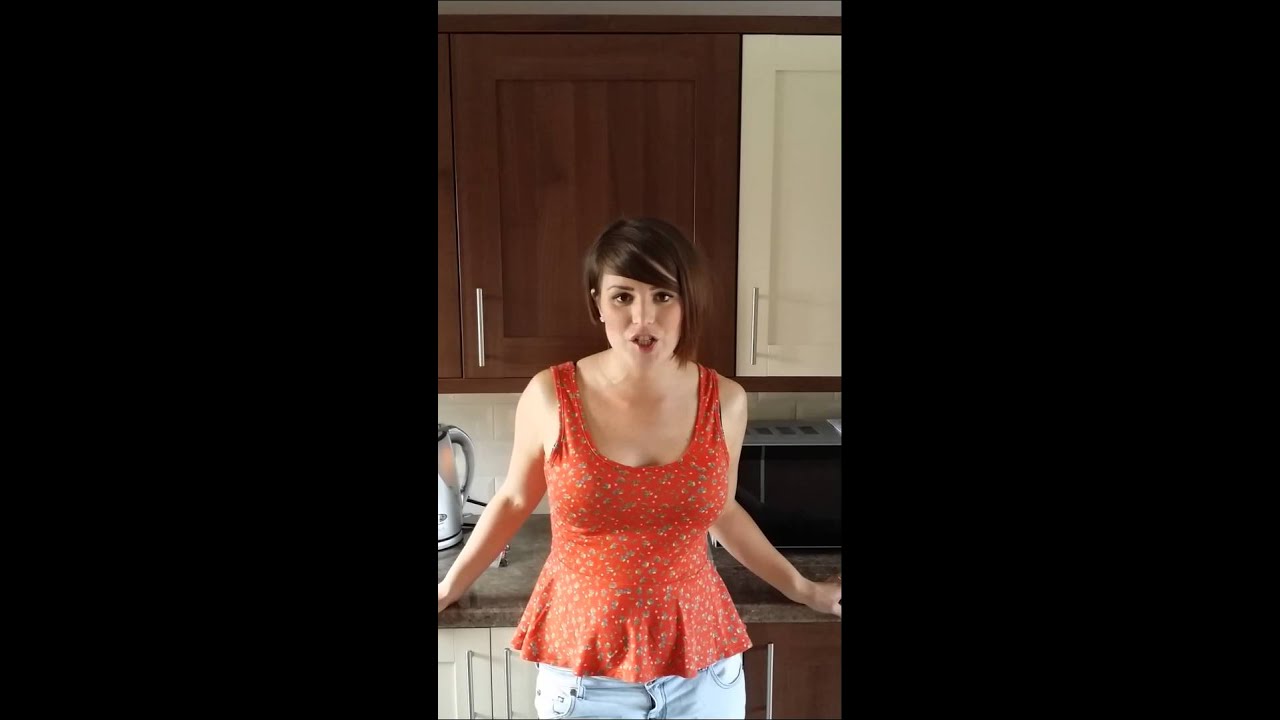 Emma (Duffy) stars in their eyes - YouTube