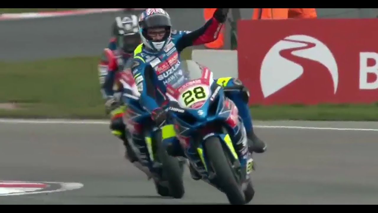 Bradley Ray celebrates first BSB race win - YouTube