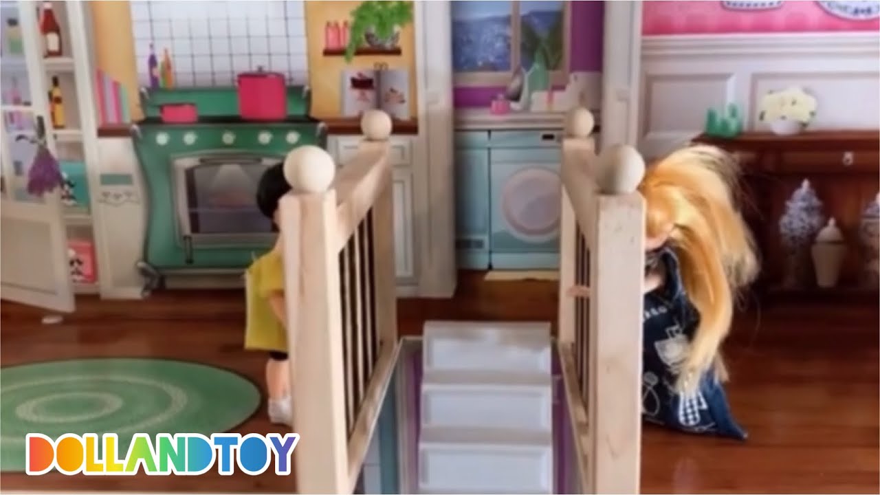 Barbie Family: they were homeless Ken decided to surprised them with a ...