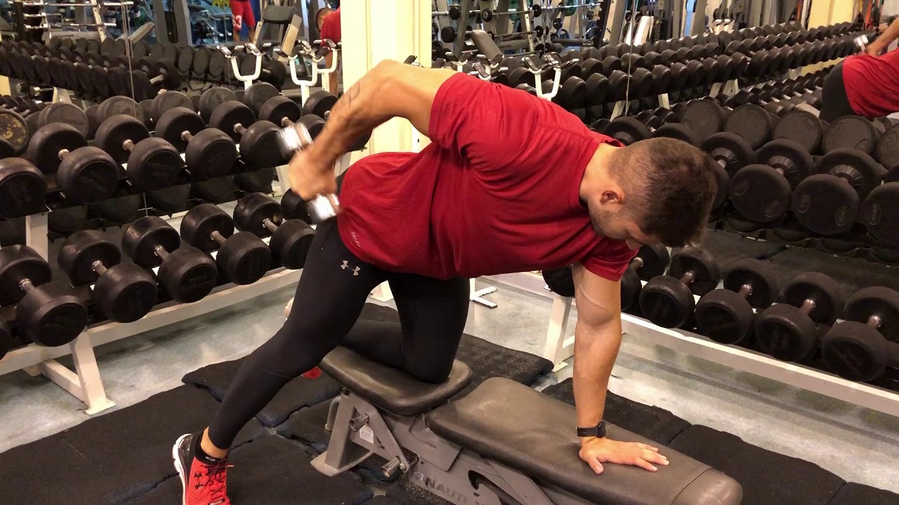 Patada de triceps con mancuerna a 1mano - YouTube