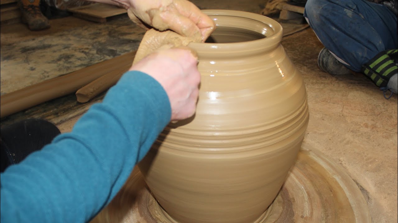 Throwing Jar Forms - YouTube