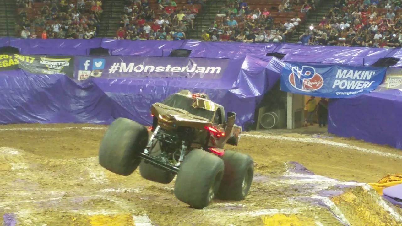 Monster truck 3 - YouTube