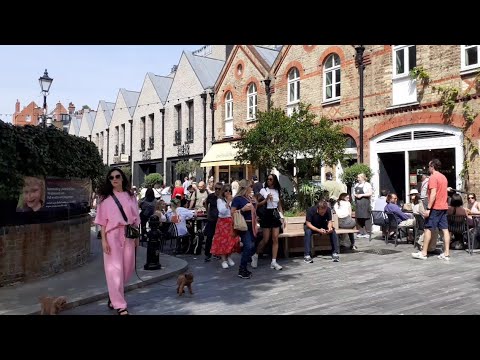 Chelsea's Pavilion Road Mews Street Independent Cafes, Shops and ...
