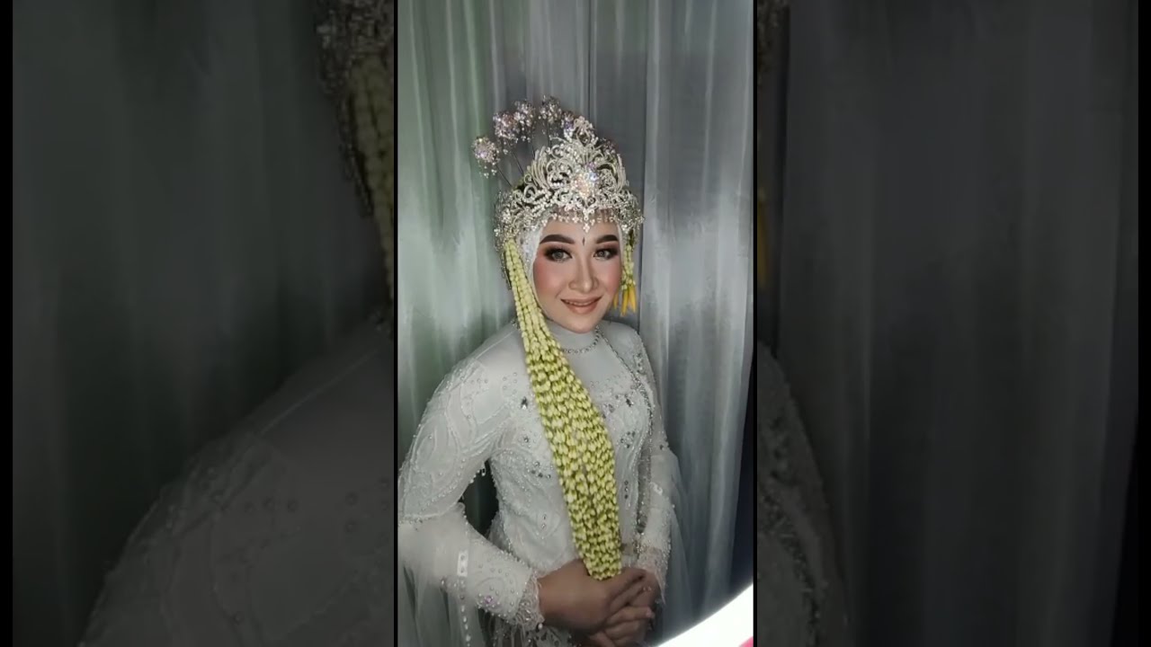 Pengantin Sunda Siger || Wedding make up Sunda putri siger #shorts ...