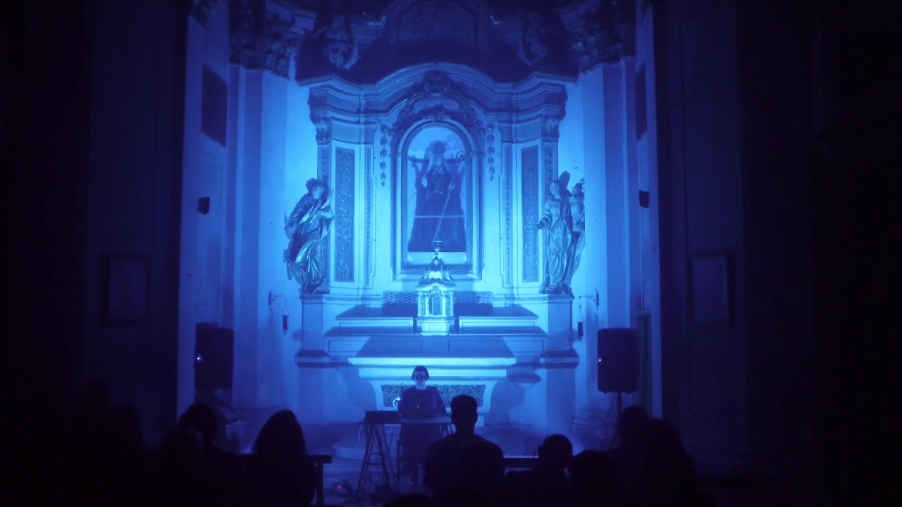 INTER/SPERSE, a live performance by France Jobin - YouTube