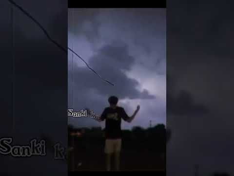 sen al yanına uçurtmanı 🥀 arkadaşlar bide 300 olmuşuz sizi çok seviyorum❤️ inşallah 1000000 oluruz🤲