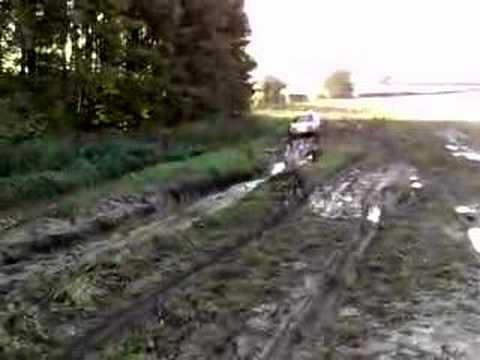 vitara 2wd not 4wd impossible mud run - YouTube