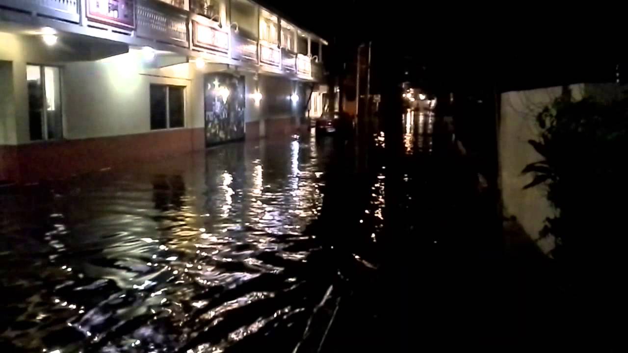 flooded streets of key west - YouTube