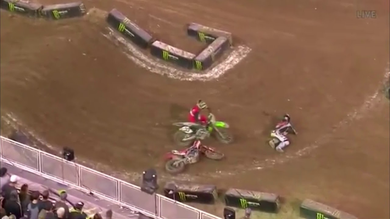 CRASH TIM GAJSER MONSTER CUP 2017 - YouTube