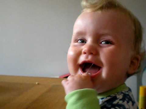Eliot the Chuckling Baby - YouTube