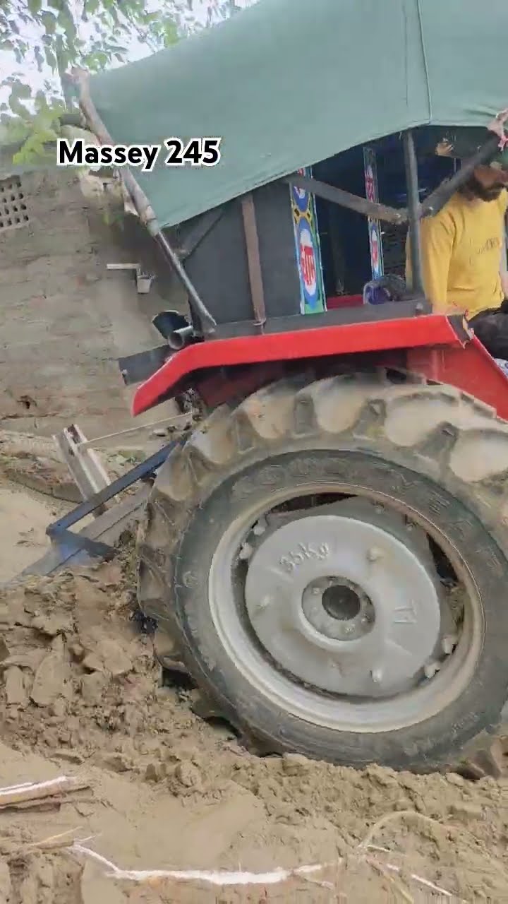 Massey 245 - YouTube