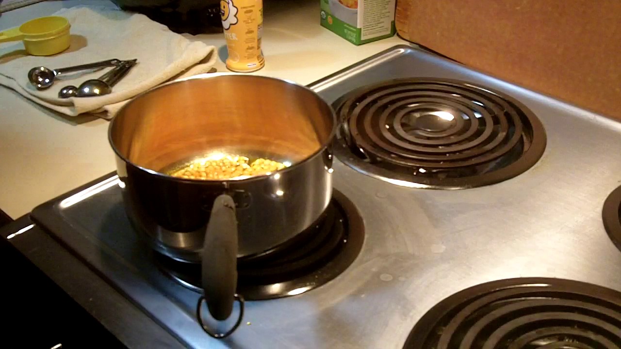 How To Make Movie Theater Popcorn - YouTube