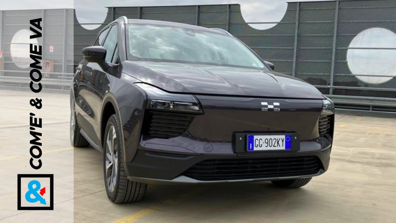 AIWAYS U5 | Com'è & Come va - YouTube