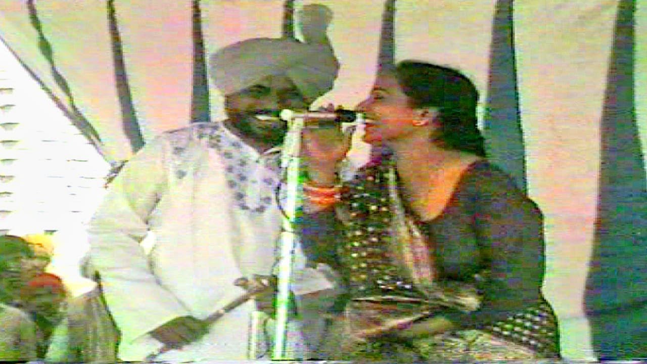 Jaswant Sandila & Parminder Sandhu Old LIVE Akhara - YouTube