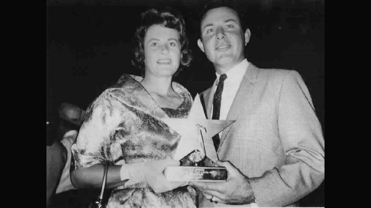 The Ralph Emery Show with Mary Reeves -- October 11, 1972 - YouTube