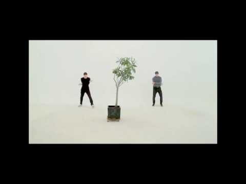 Danza Bionica / Bionic Dance  ( Dancing with trees )
