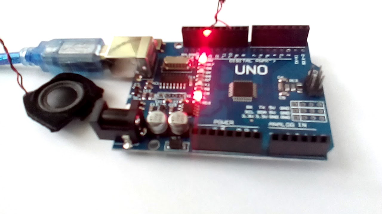 Pirates of Caribbean on Arduino Uno - YouTube