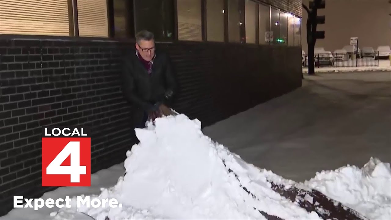 Testing the snow removal TikTok hack: Does it work? - YouTube