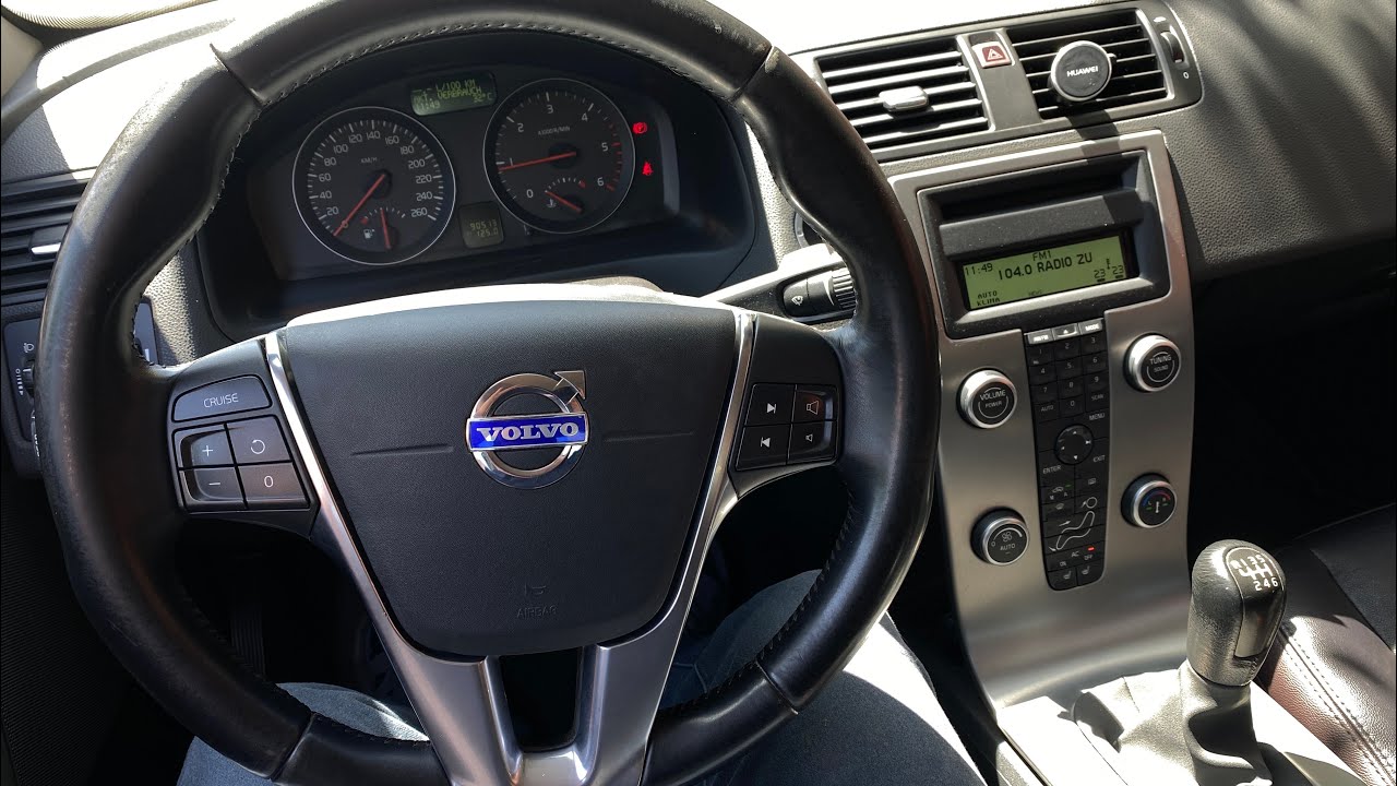 Steering wheel UPGRADE Volvo c30 c70 v50 s40 - YouTube