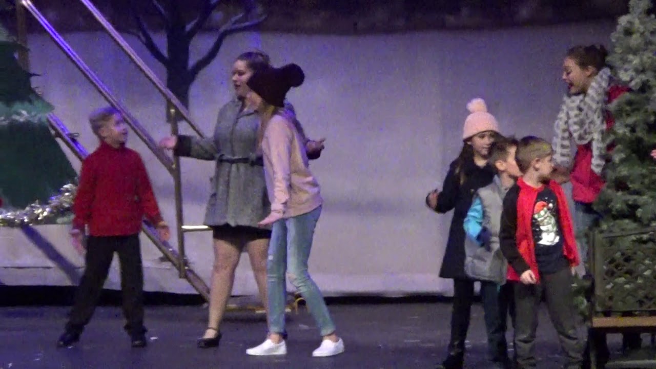 clip 12 saturday elf - YouTube