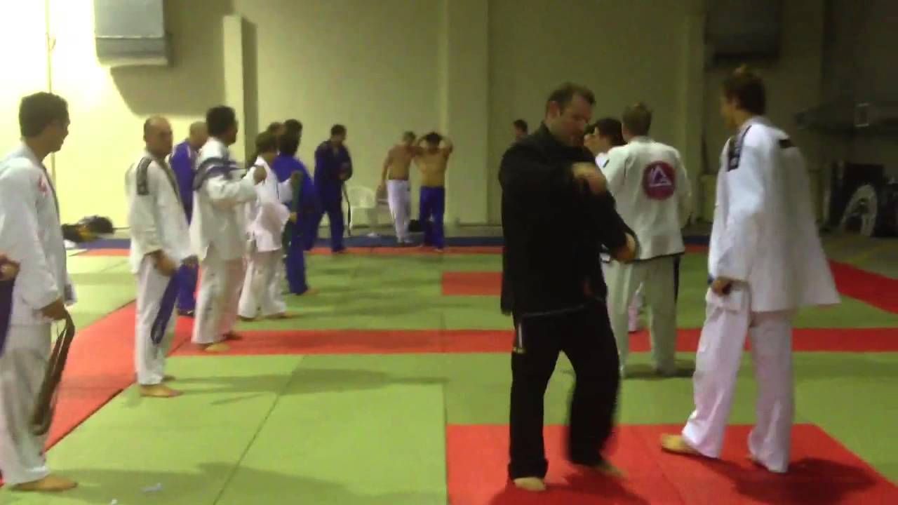 Oliver MMA - Blue belt - YouTube