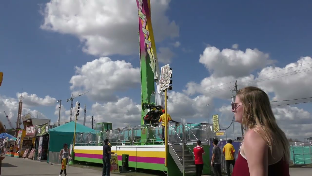 Air Raid Ride at the Florida State Fair - YouTube