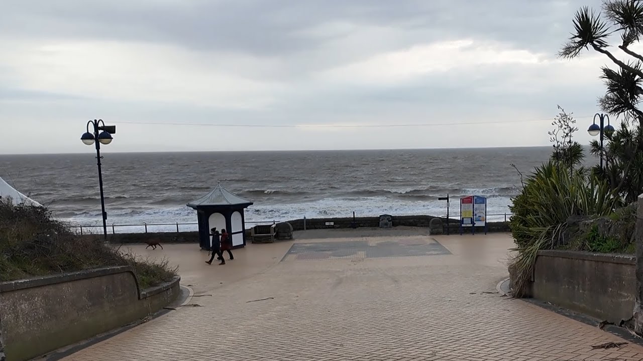 Barry Island Winter Winds - A quick walk before Storm Isha - YouTube