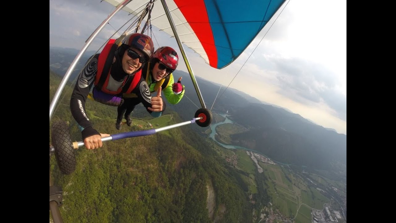 Flying a tandem is fun - YouTube